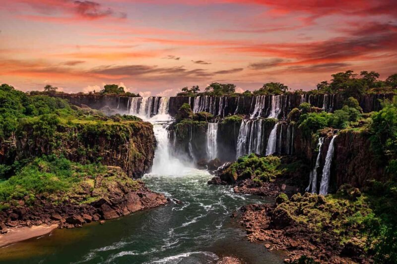 Beautiful Locations Worldwide: Top Breathtaking Spots! - Freak Safari